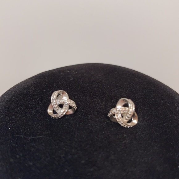 Jilco | Jewelry | Nwot Diamond Love Knot Setss 2twt Diamond Pendantss ...